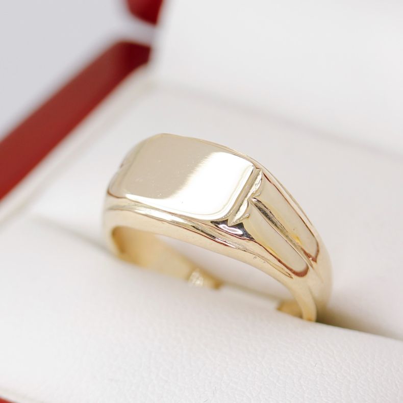 Vintage Gold Signet Rings